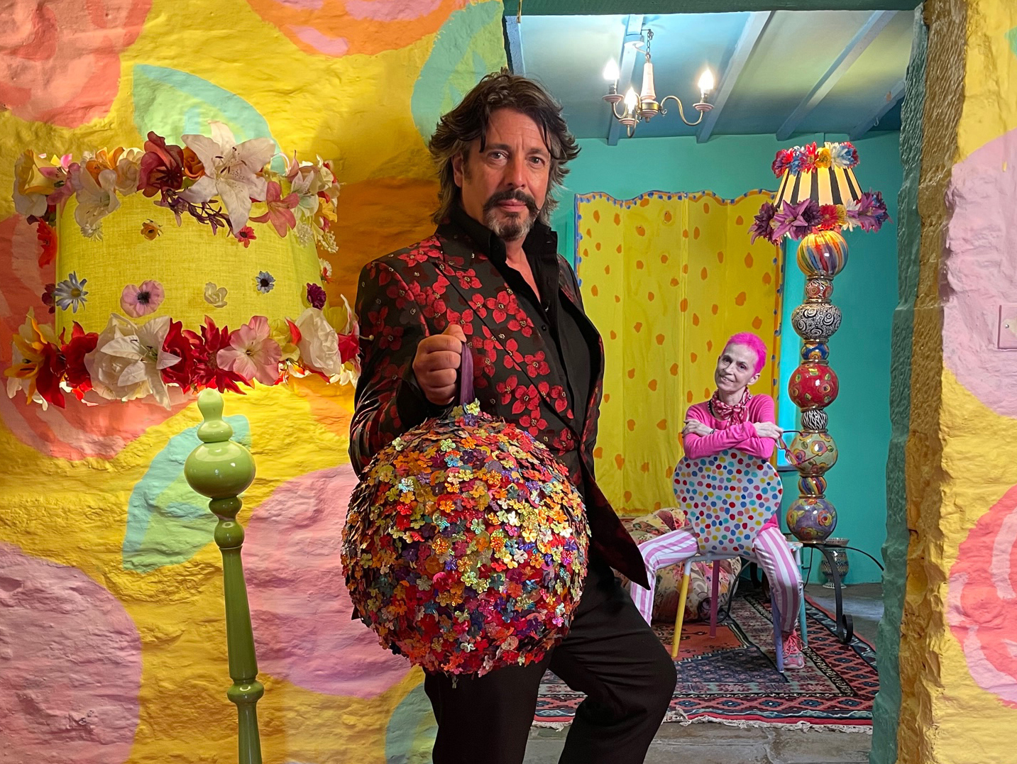 Mary Rose On Outrageous Homes – Mary Rose Young